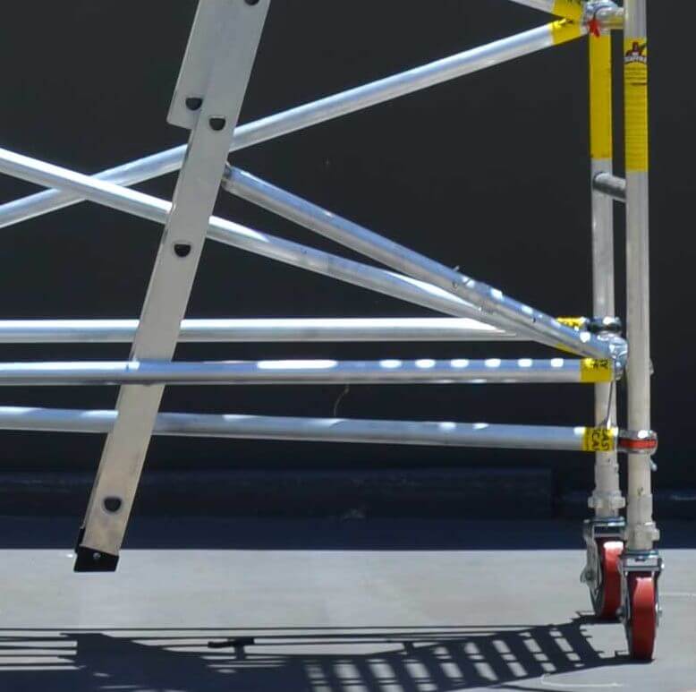 What to look for when buying scaffold -ladders | Mr Scaffold 1300 677 223